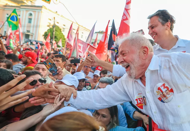 Lula venceria todos no 2º turno, diz Quaest - Política Brasileira
